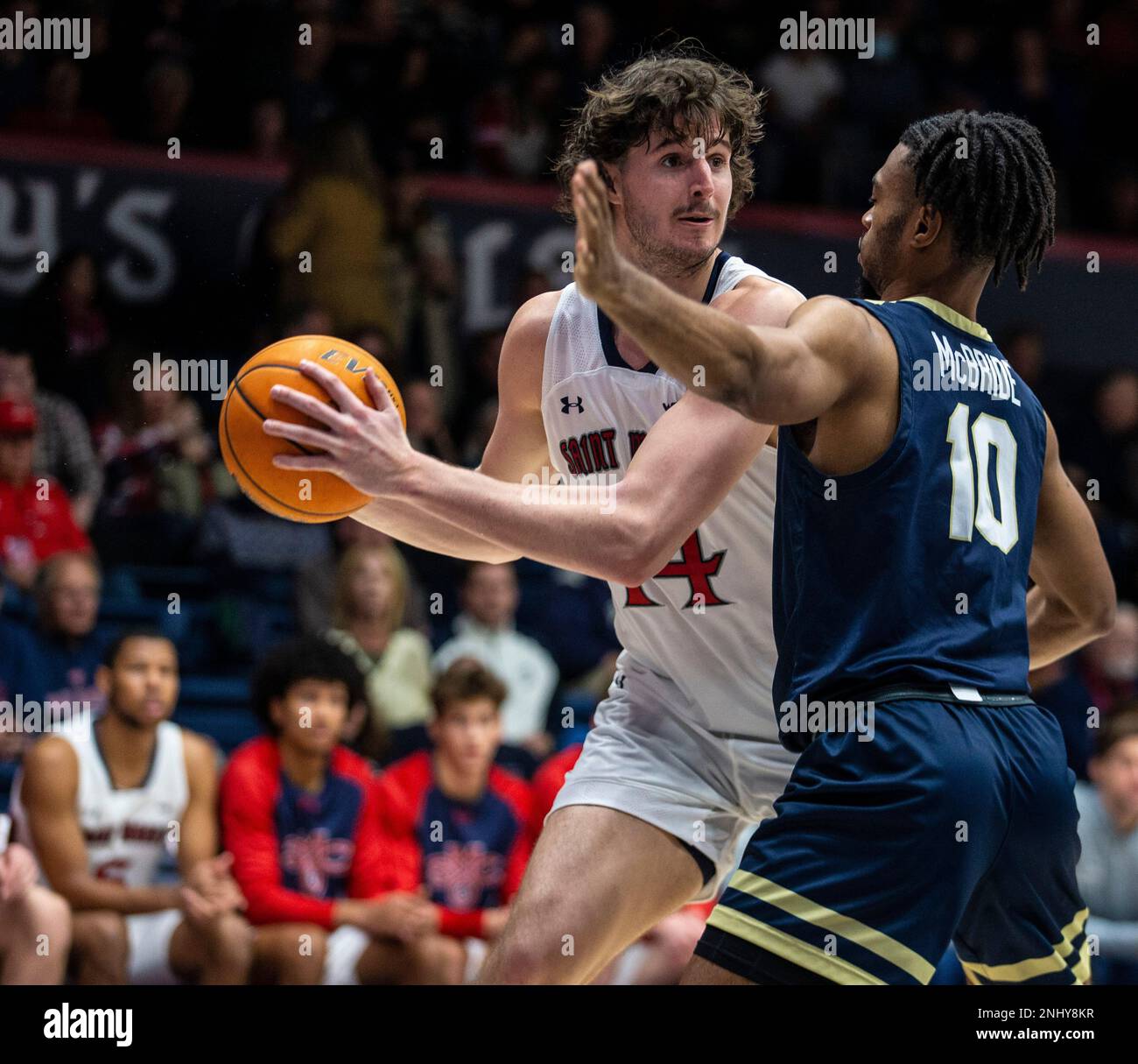 November 07, 2022 Moraga, CA U.S.A. St. Mary's guard Alex Ducas (44 ...