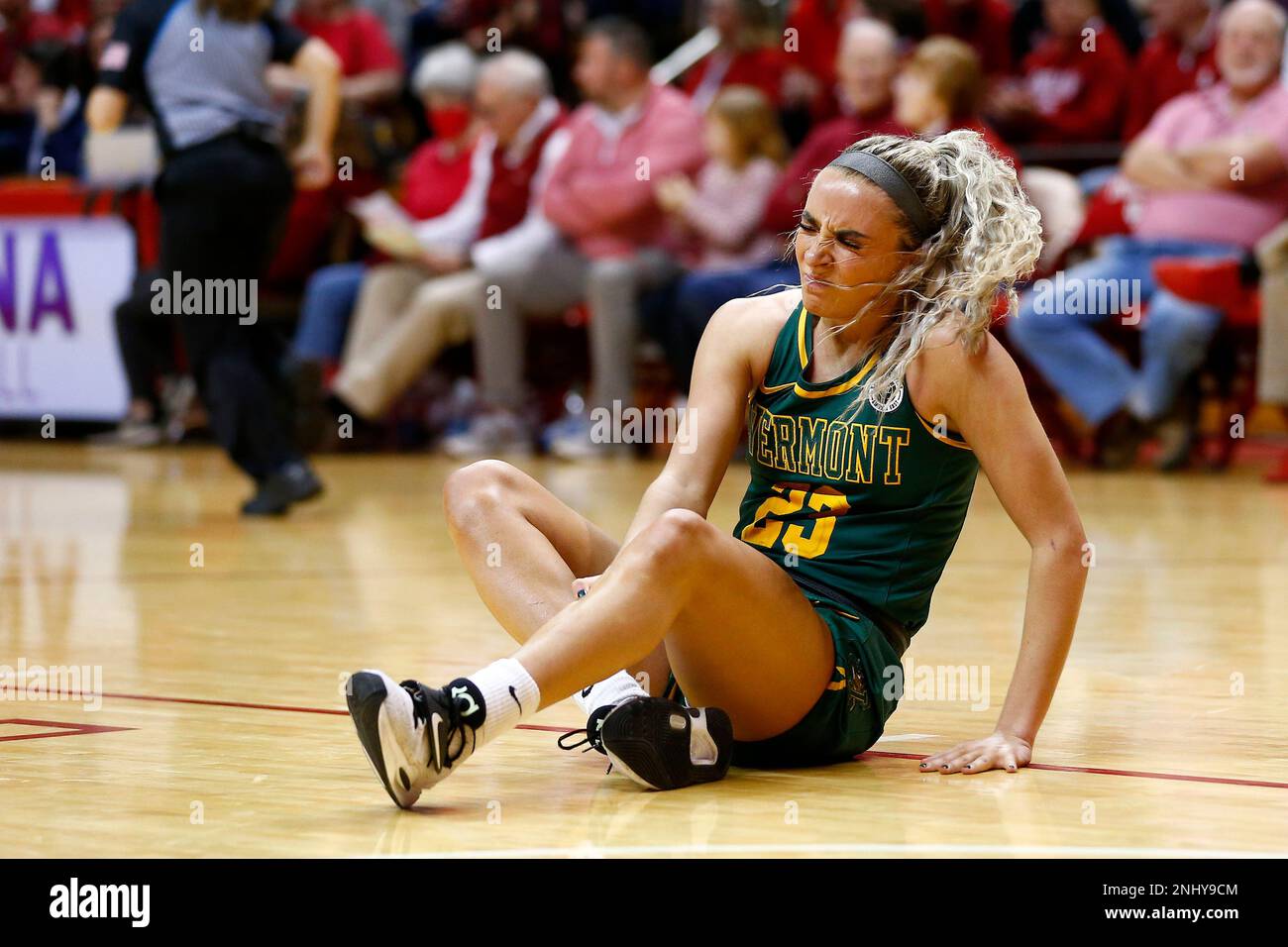 BLOOMINGTON, IN - NOVEMBER 08: Vermont Catamounts guard Emma Utterback ...