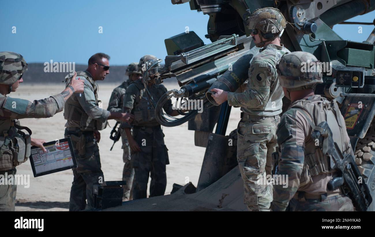 U.S. Army National Guard Soldiers assigned to Task Force Red Dragon (TFRD), Combined Joint Task ...