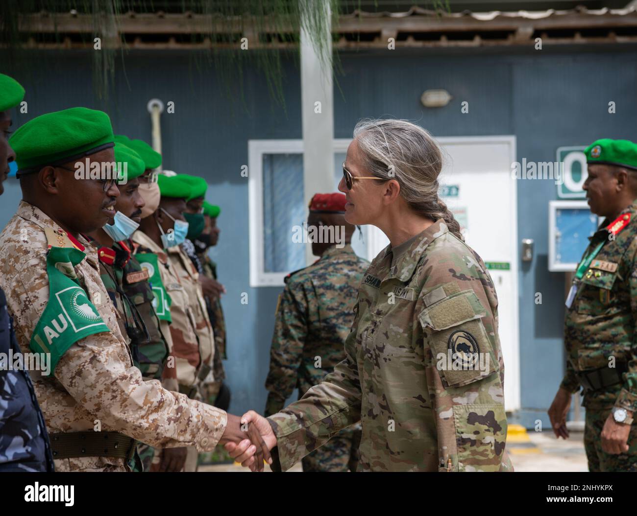 Members of African Union Transition Mission in Somalia (ATMIS) greet U ...