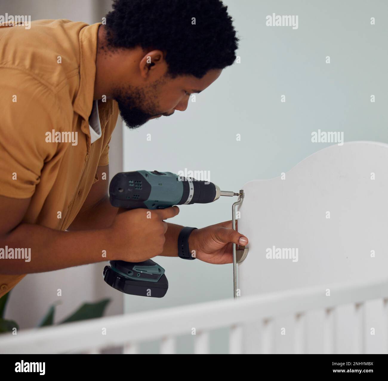 Tool crib hi-res stock photography and images - Alamy