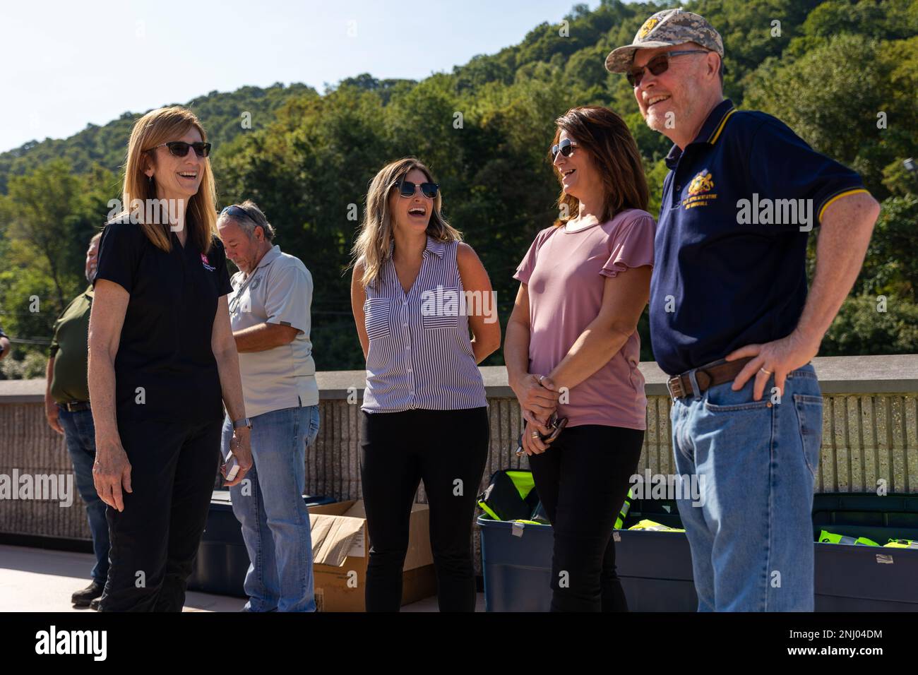 Lenna Hawkins (left), deputy district engineer for the U.S. Army Corps ...