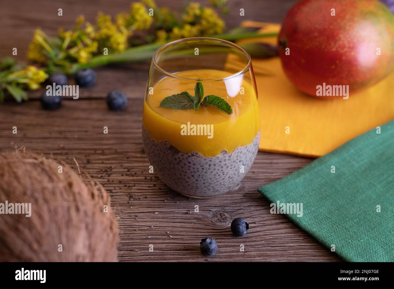 Layered panna cotta hi-res stock photography and images - Alamy