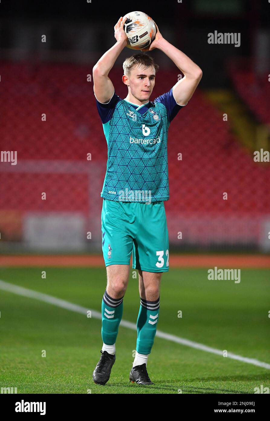 Association football hi-res stock photography and images - Alamy