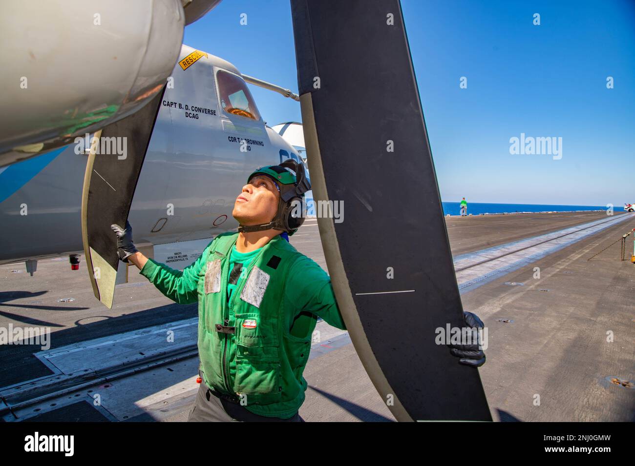 220804-N-TO573-1101 MEDITERRANEAN SEA (Aug. 4, 2022) Aviation Machinist ...