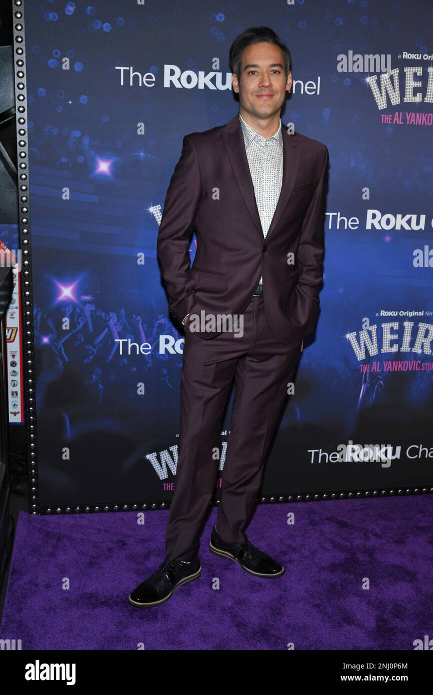 Photo by: NDZ/STAR MAX/IPx 2022 11/1/22 Eric Appel at the premiere of ...