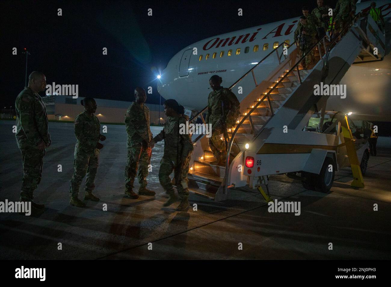Soldiers assigned to Alpha Company, 548th Division Sustainment Support ...