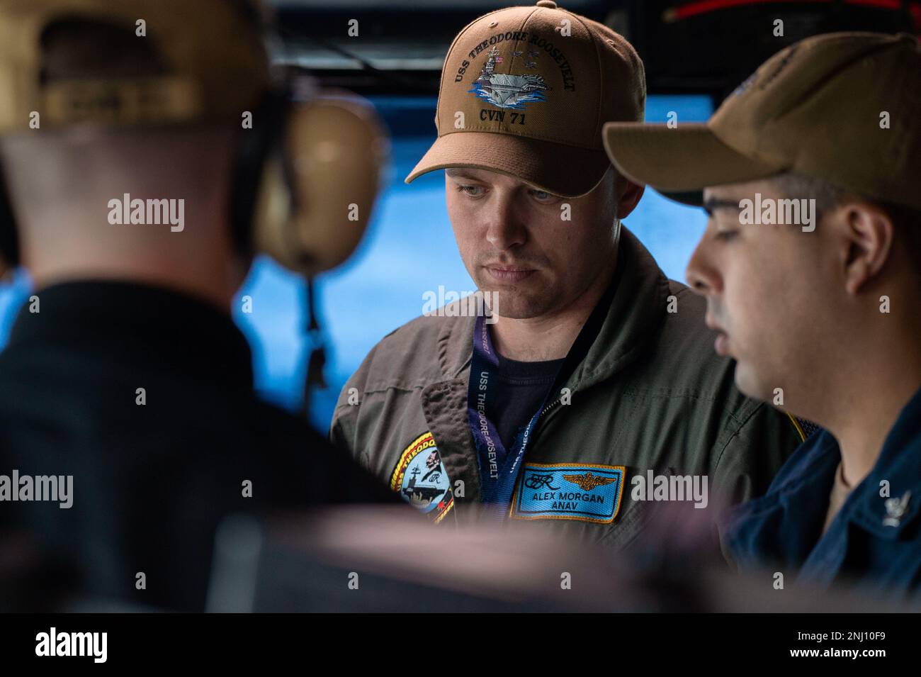 BREMERTON-NAVAL BASE KITSAP, Wash. (Aug. 4, 2022) – U.S. Navy Lt. Cmdr ...