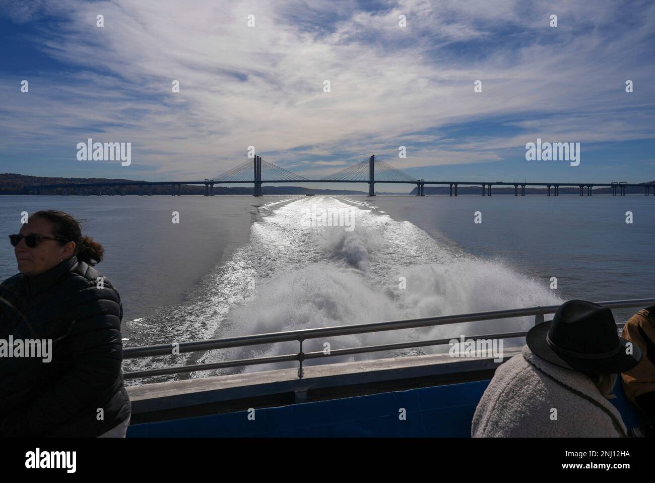 Photo by: John Nacion/STAR MAX/IPx 2022 10/30/22 View of the Tappan Zee ...
