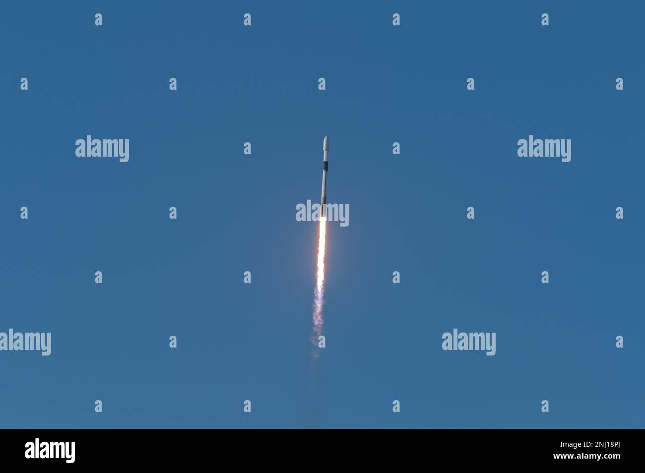 A Falcon 9 rocket carrying the Korea Pathfinder Lunar Orbiter (KPLO ...