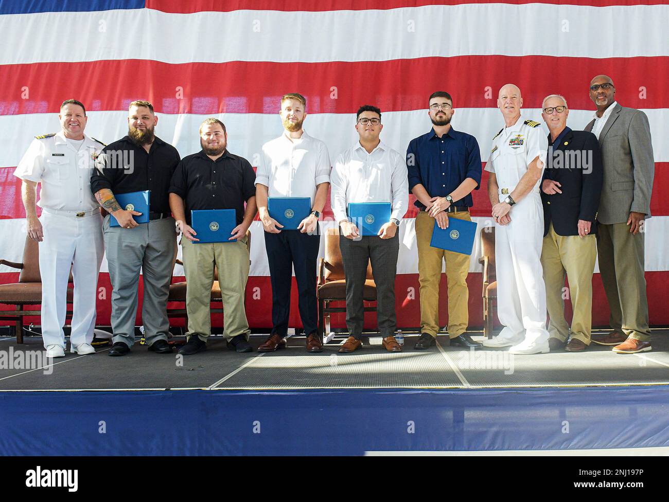 220804-N-DG679-083 JACKSONVILLE, Fla. (Aug. 4, 2022) New journey-level ...