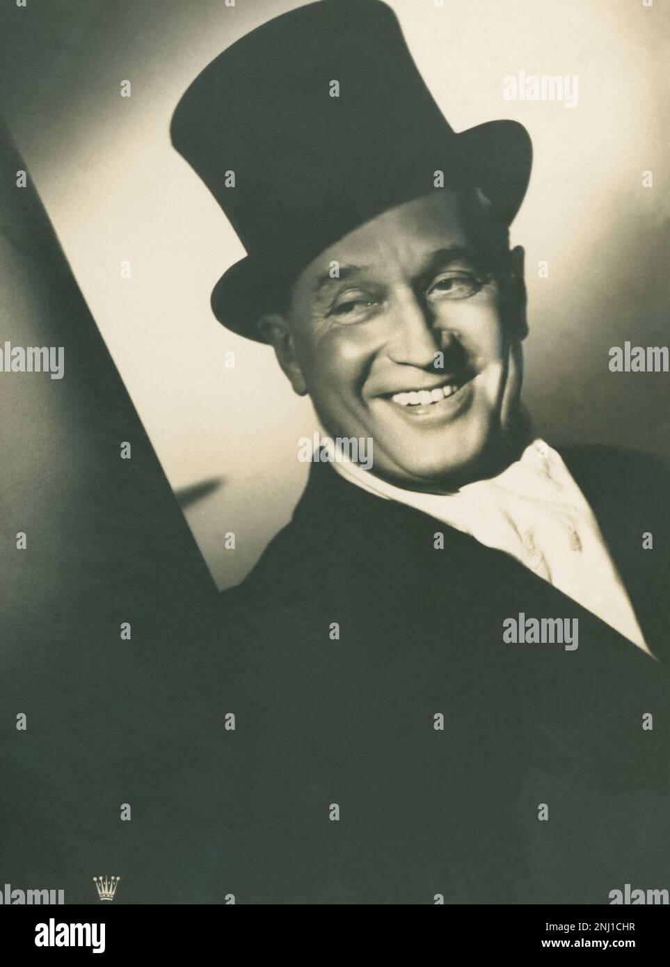 Maurice Chevalier (1888-1972), cantante y actor de cine francés Stock ...