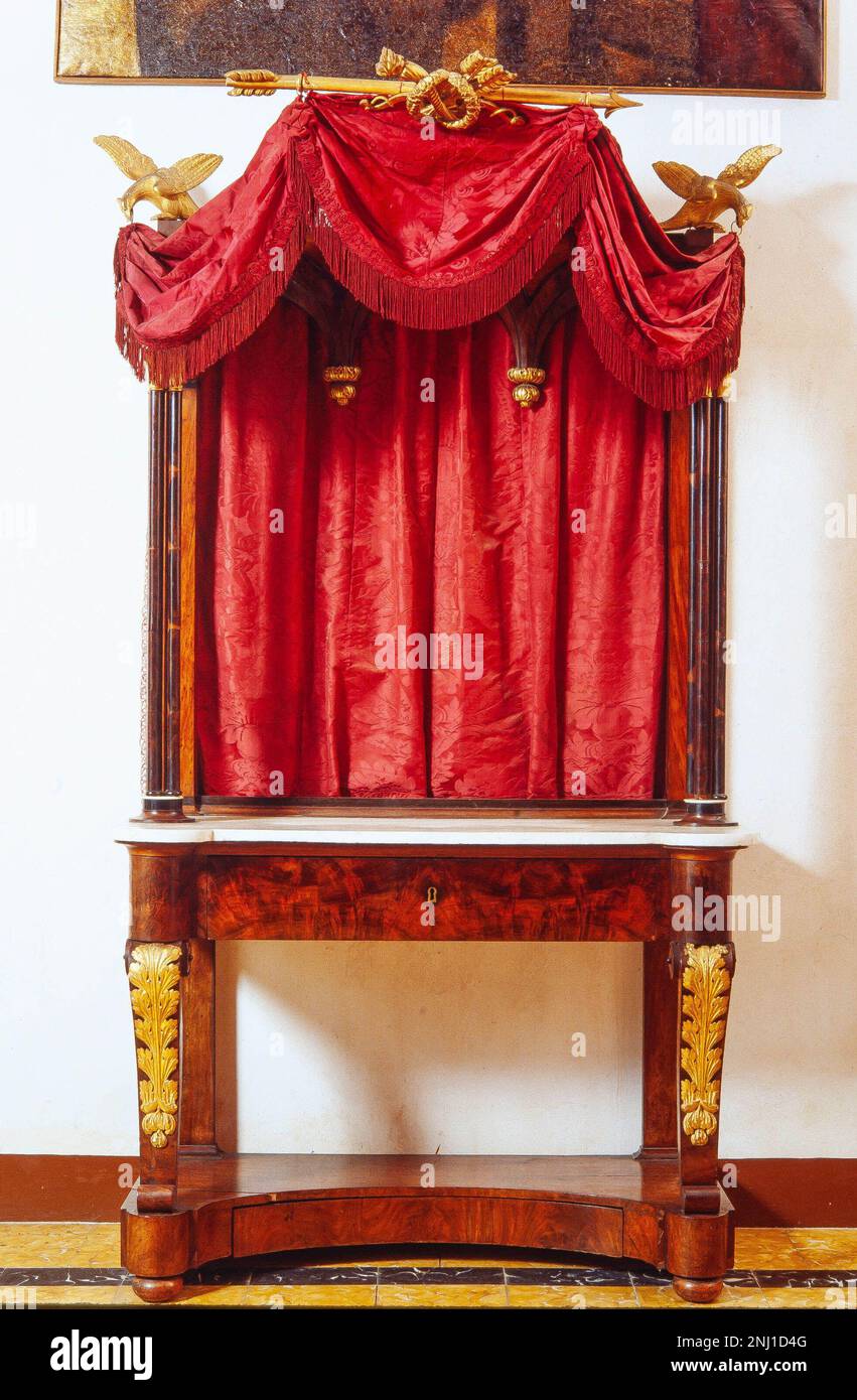 Consola consola hi-res stock photography and images - Alamy