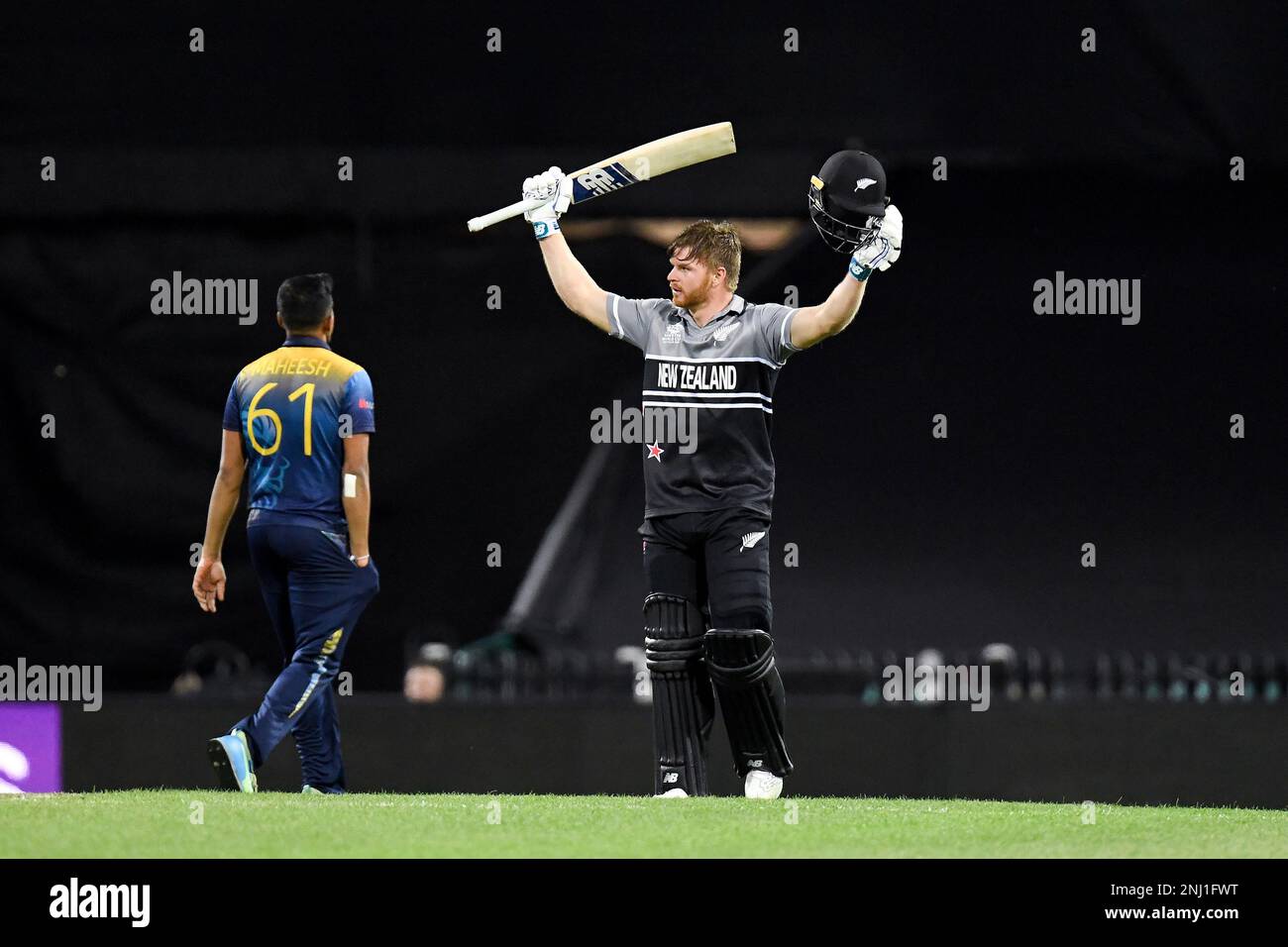 SYDNEY, AUSTRALIA - OCTOBER 29: Glenn Phillips of New Zealand ...
