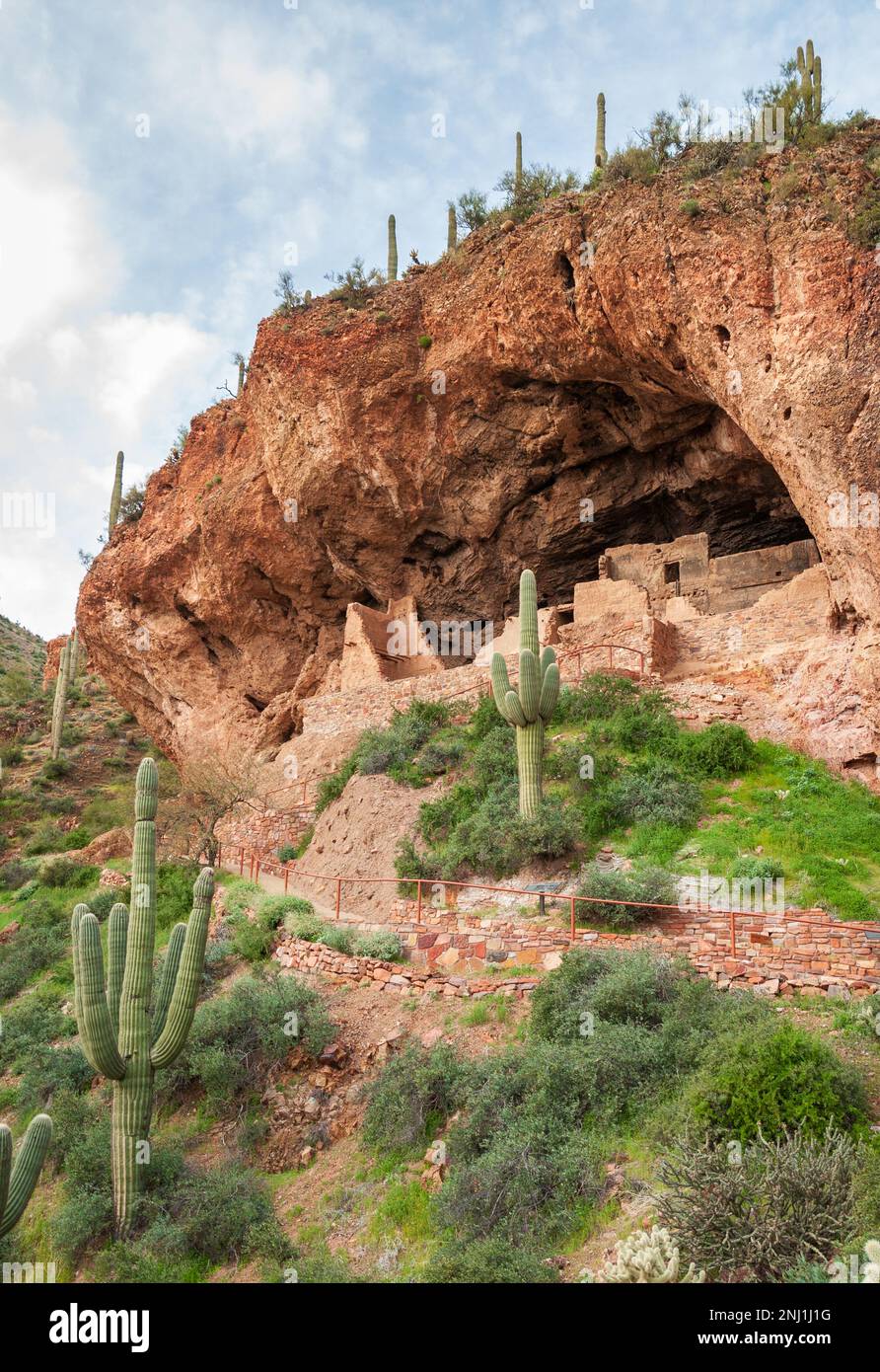 Tonto basin hi-res stock photography and images - Alamy