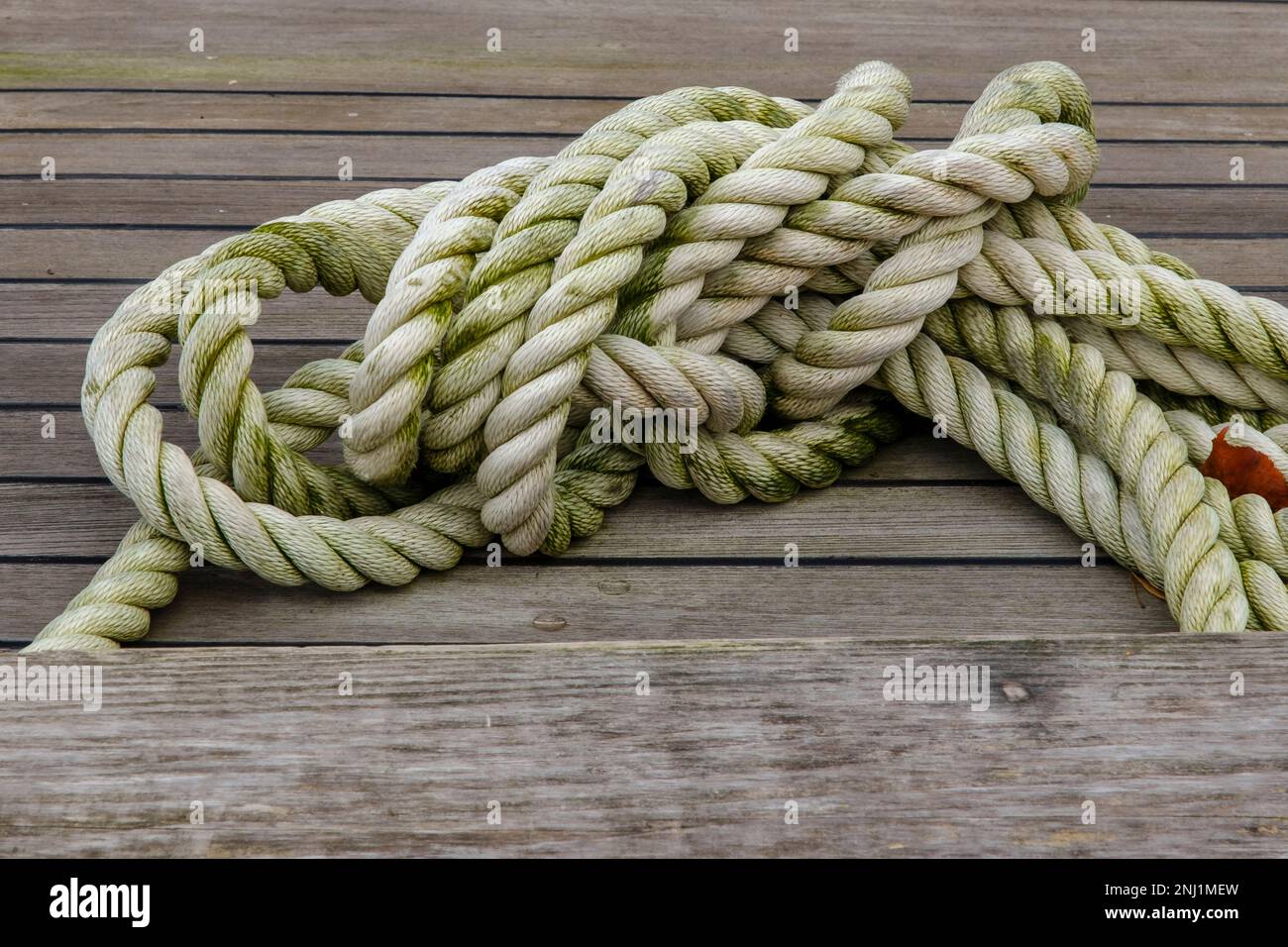 Ship Jam With Knots Stock Photo - Alamy