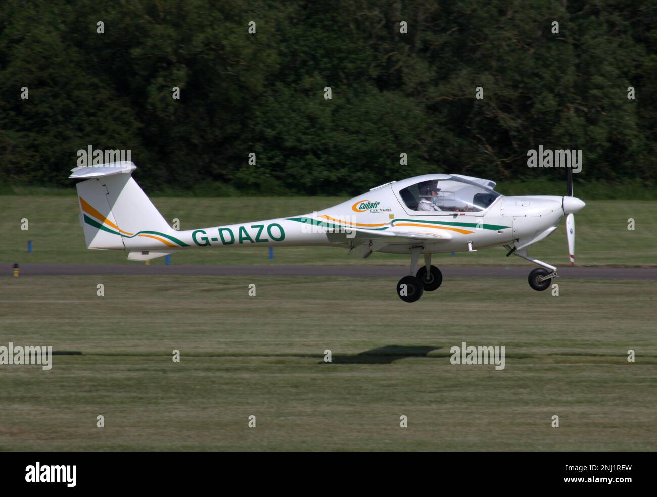 A Diamond DA-20-A1 Katana light aircraft of Cubair Flight Training ...