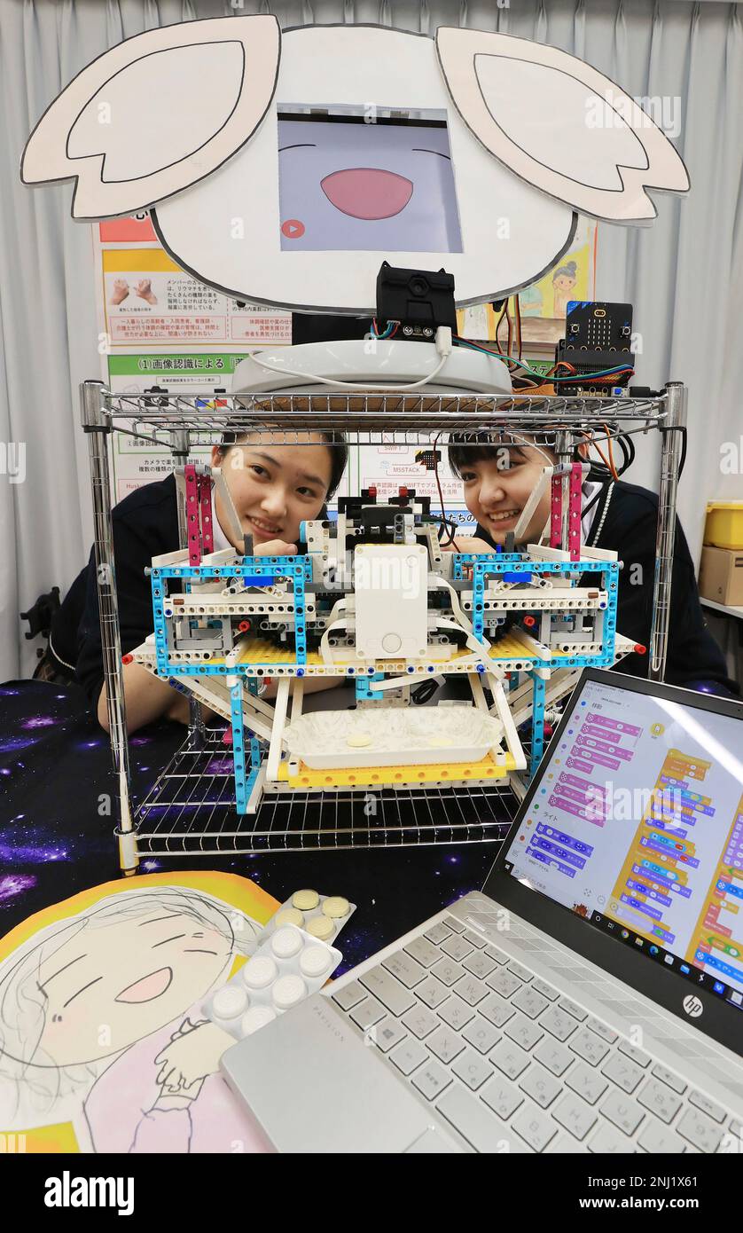 Mizuki Komoto (L) and Fuka Mizutani, students of Otemon Gakuin Otemae ...