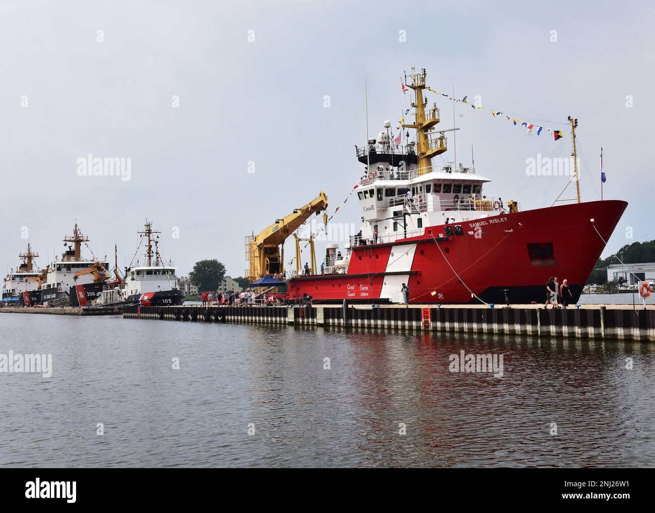 The Canadian Coast Guard Ship Samuel Risley joins U.S. Coast Guard ...