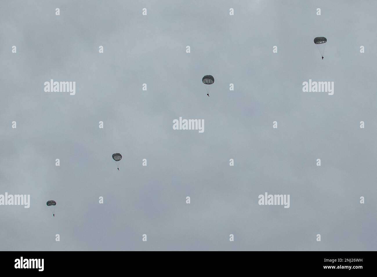 Aircraft for static line hi-res stock photography and images - Alamy