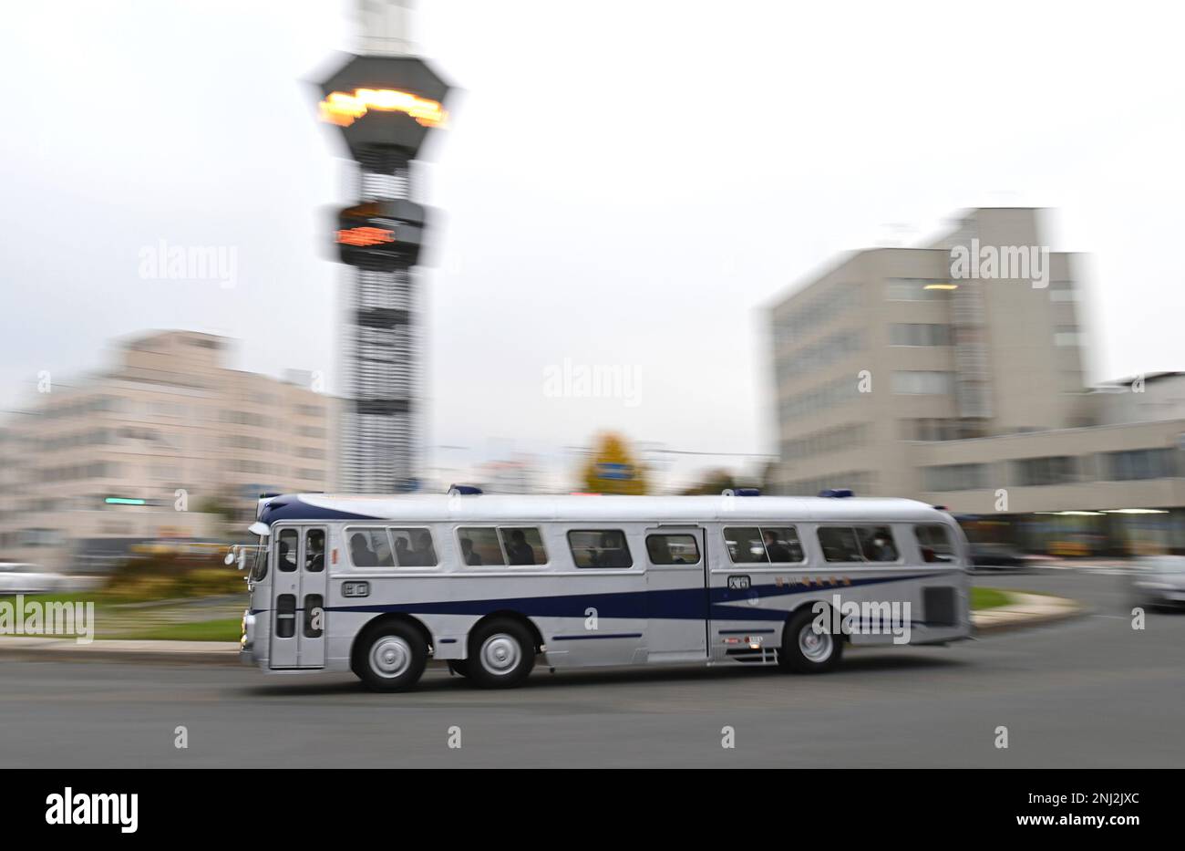 A bus company, Asahikawa Denkikidou unveils restored MR430 type tri ...
