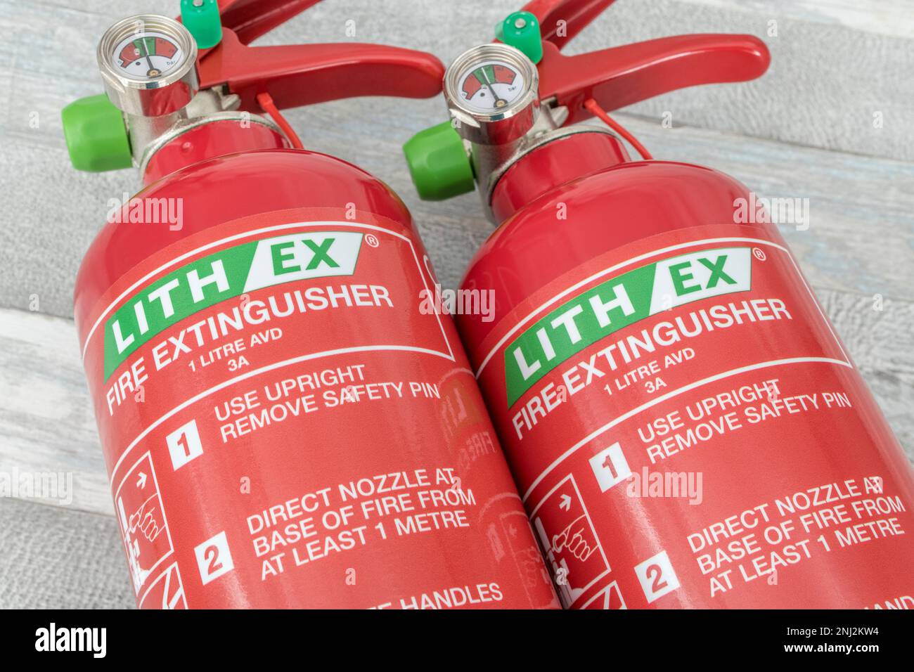 Shot of 1L Lith-EX AVD (Aqueous Vermiculite Dispersion) fire ...