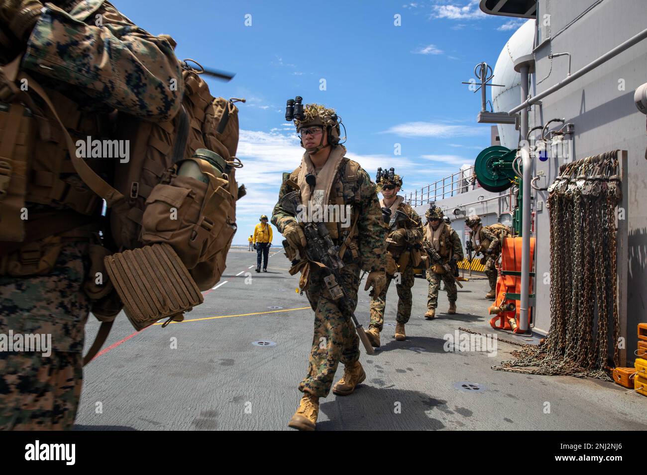 220804-N-IV962-1051 PACIFIC OCEAN (Aug. 4, 2022) – Marines assigned to ...