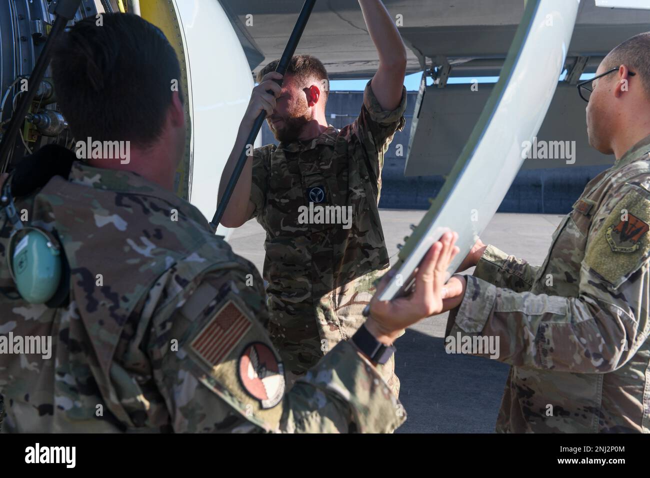 Raf rc 135 rivet joint hi-res stock photography and images - Alamy
