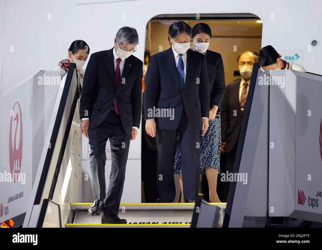 Emperor Naruhito and Empress Masako arrive at Haneda Airport after ...
