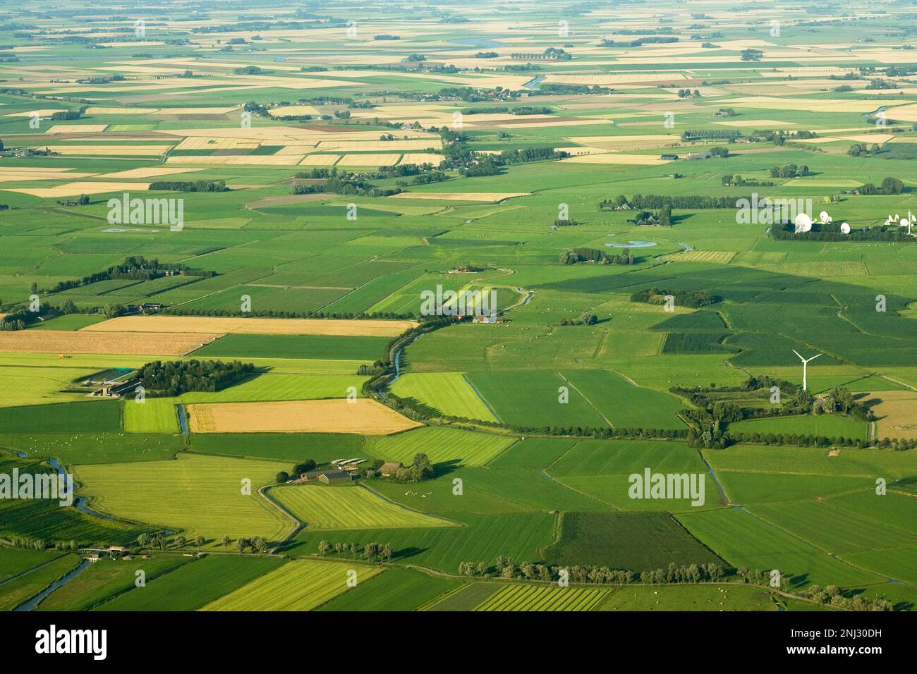 Luchtfoto van boerenland in Friesland; Aerial photo of rural aereas in ...