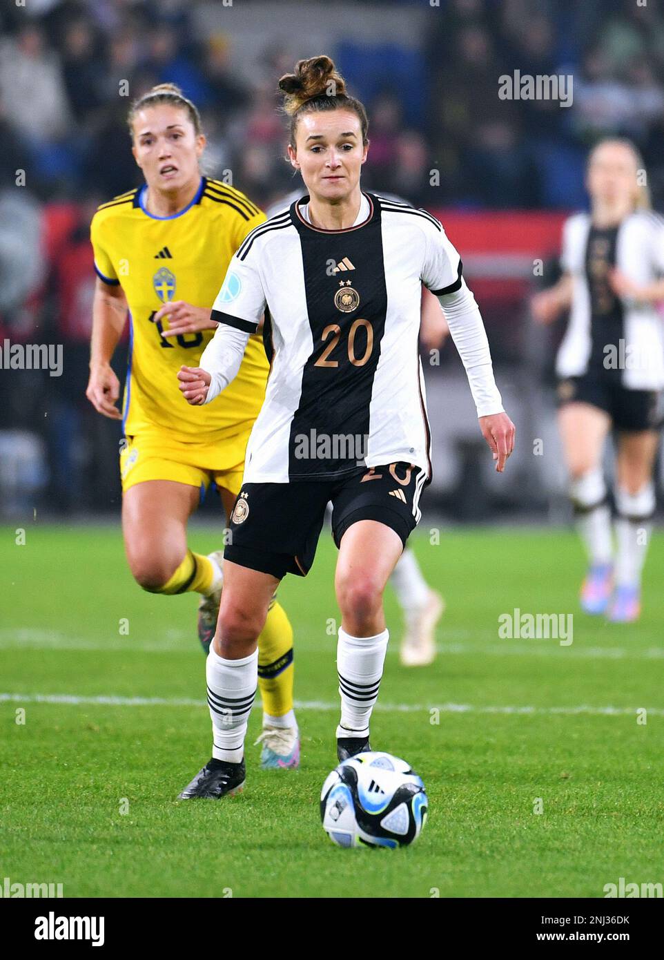 Lina hi-res stock photography and images - Alamy