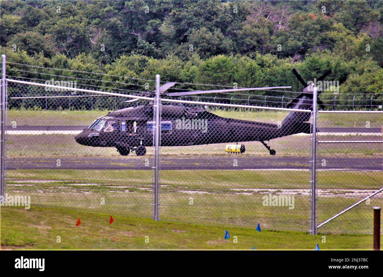 An aircrew with the 106th Aviation Regiment, Illinois Army National ...