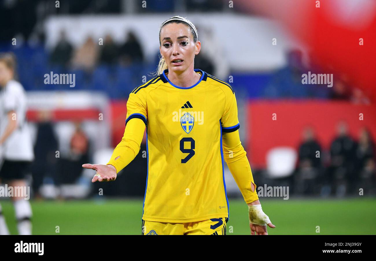 Kosovare asilani hi-res stock photography and images - Alamy