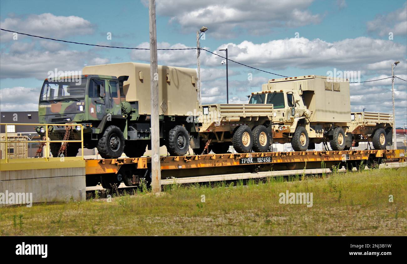 107th support maintenance hi-res stock photography and images - Alamy