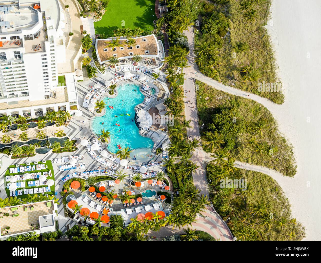 Miami pool party hi-res stock photography and images - Alamy