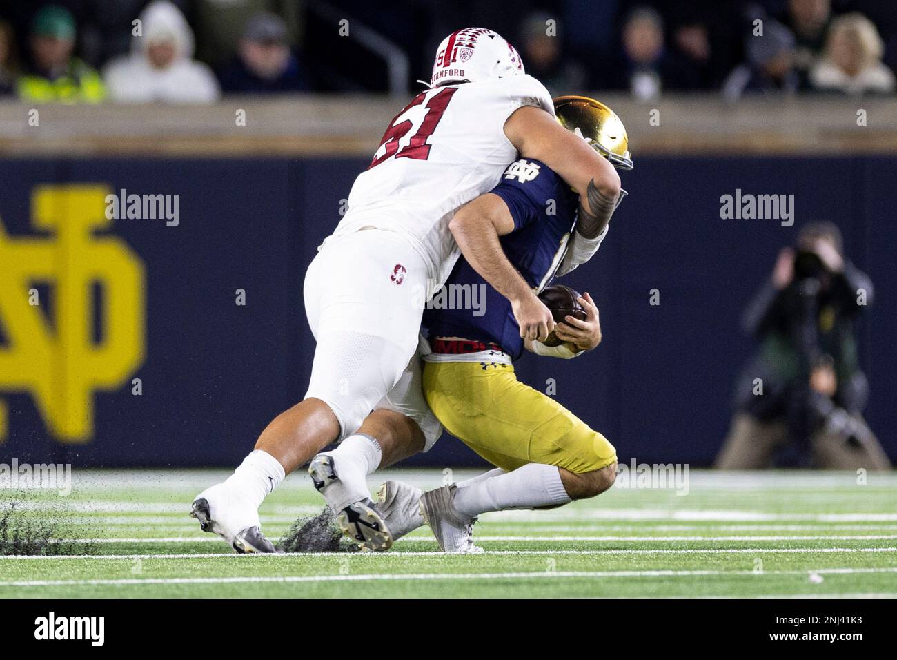 October 15, 2022: Stanford defensive lineman Jaxson Moi (51) sacks ...