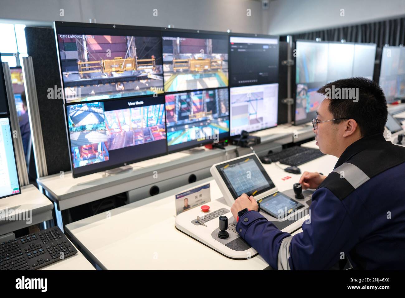 Maritime operations center hi-res stock photography and images - Alamy