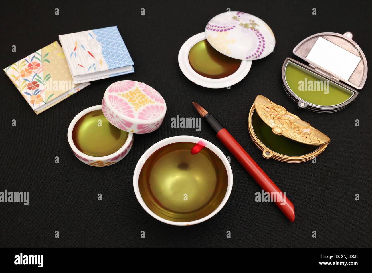 A picture shows Komachi-beni, Japan's traditional rouge since the Edo ...