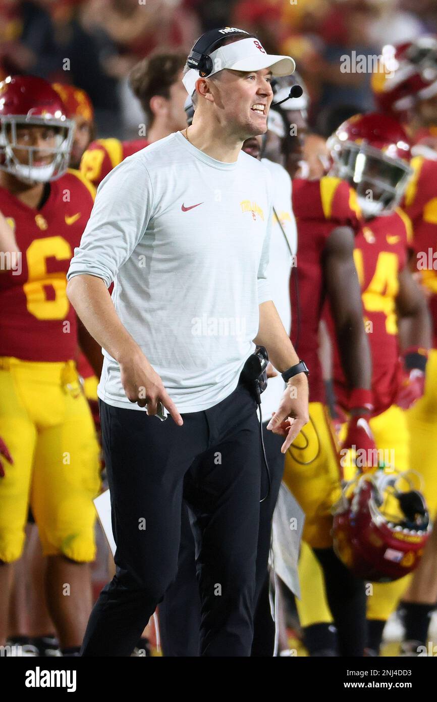 USC Trojans head coach Lincoln Riley gives instructions from the ...