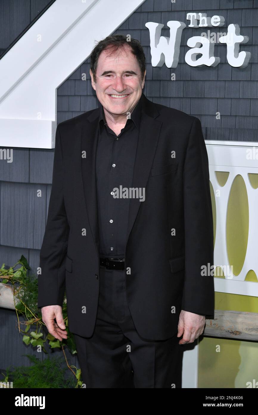Photo by: NDZ/STAR MAX/IPx 2022 10/12/22 Richard Kind at the premiere ...