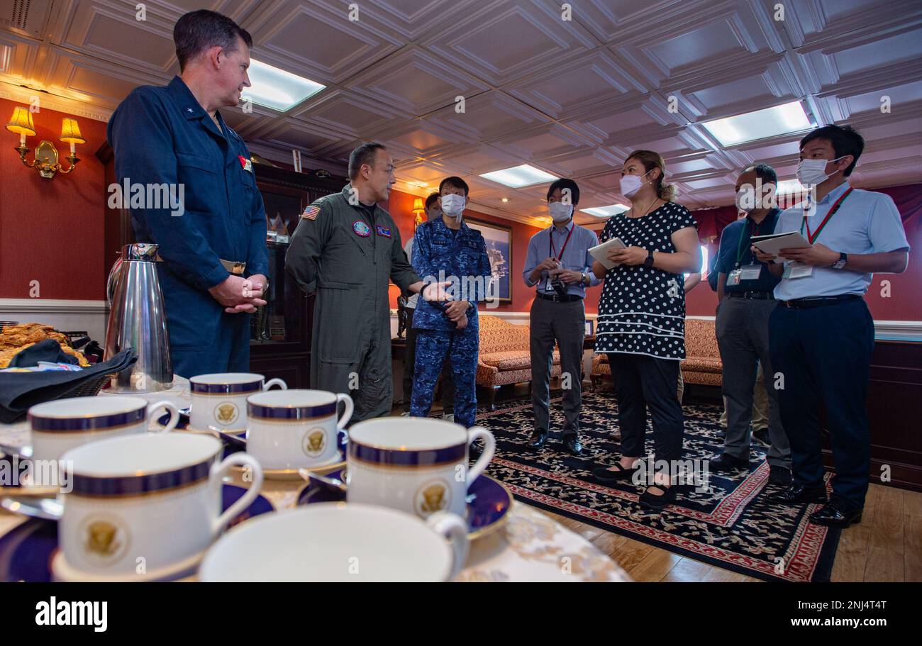 220805-N-JO823-1023 PHILIPPINE SEA (Aug. 5, 2022) Capt. Fred Goldhammer ...