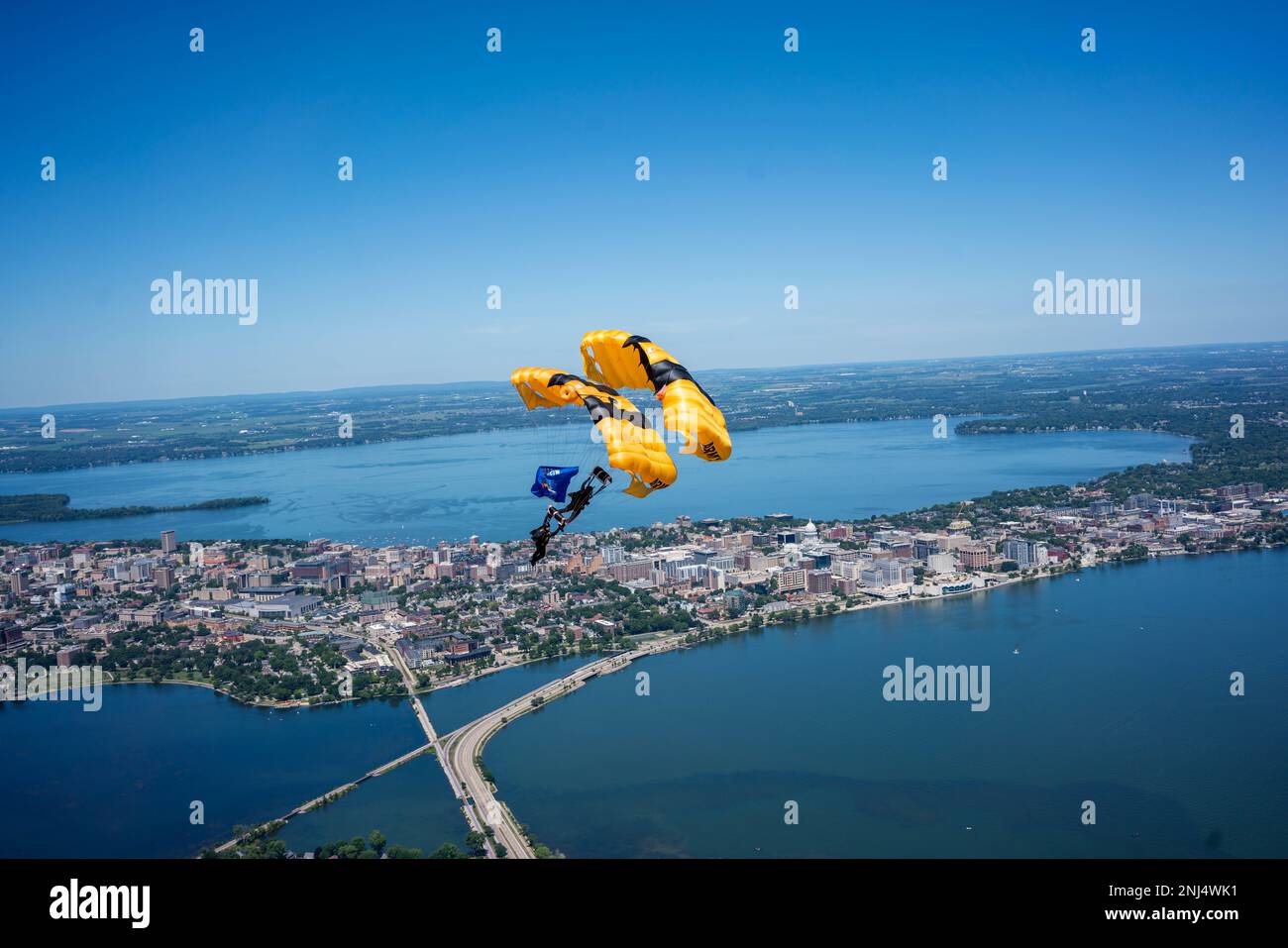 Sgt. 1st Class Dominic Perry and Sgt. 1st Class Rafael Torres of the U ...