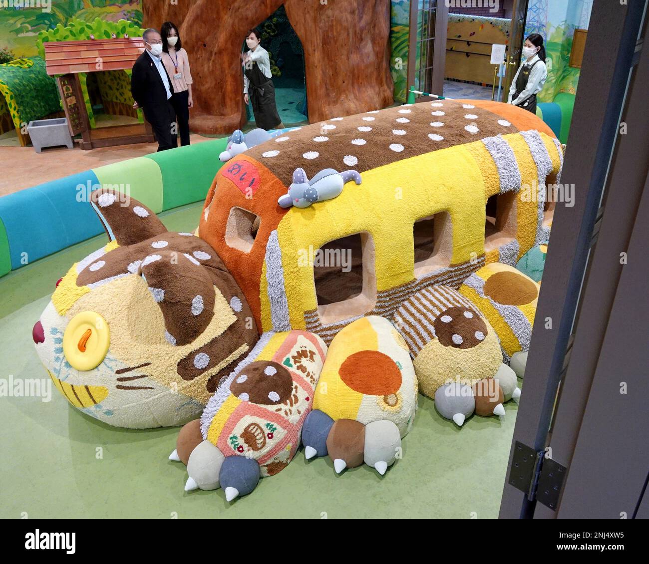 Invited guests visit Ghibli Park to see Neko Bus at Ghibli Grand ...