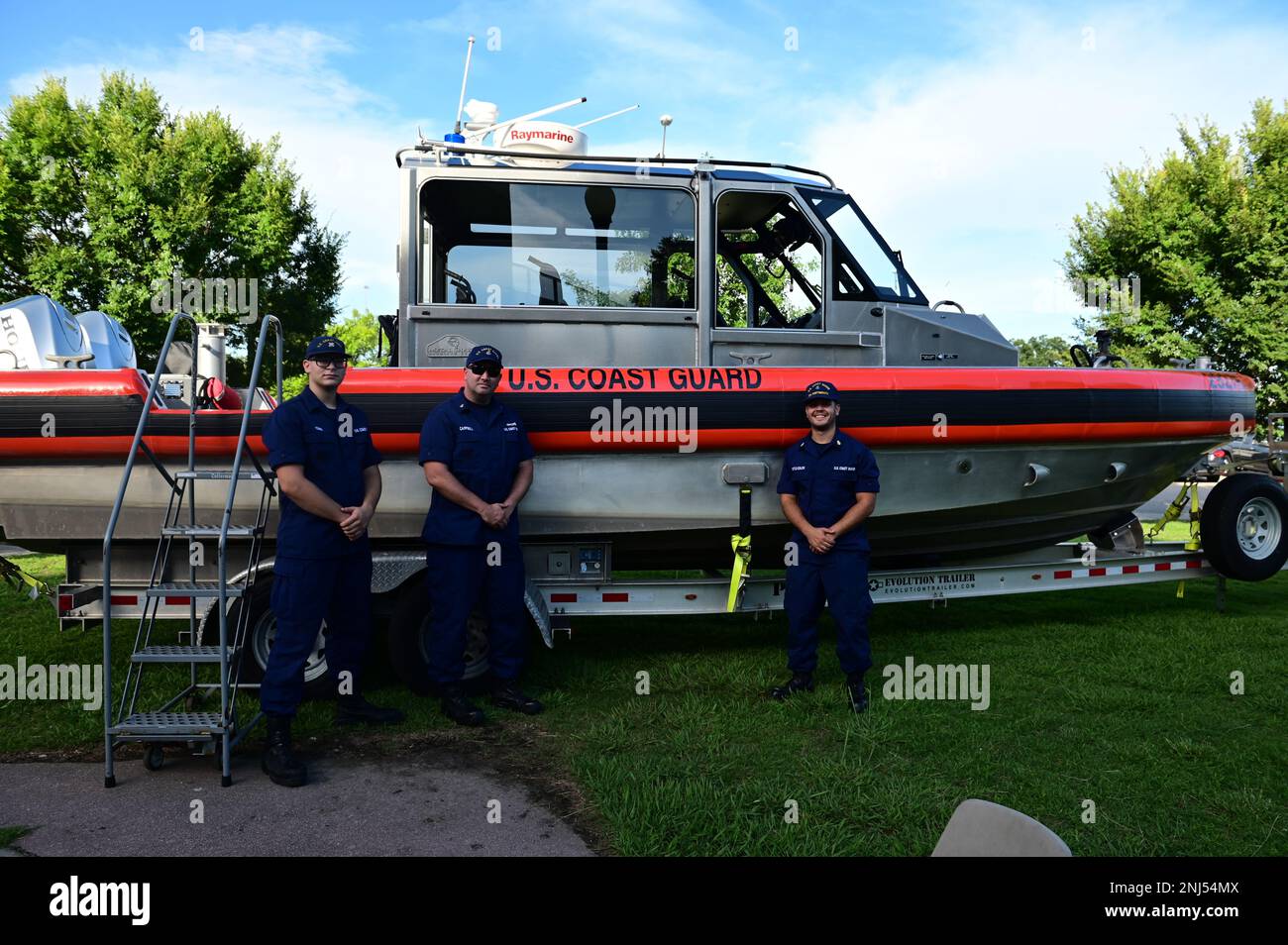 Static display boat hi-res stock photography and images - Alamy