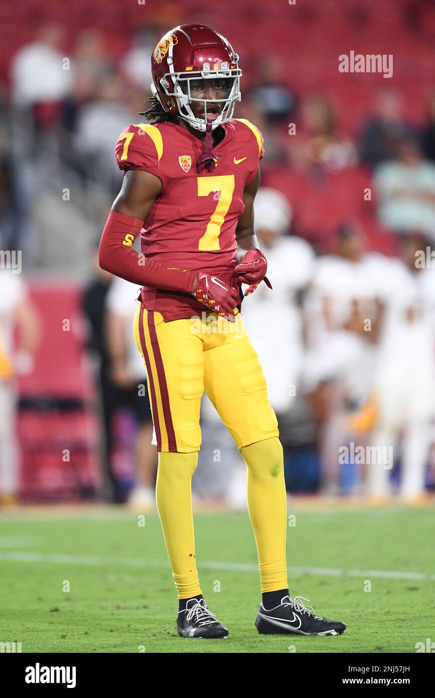 LOS ANGELES, CA - OCTOBER 01: USC Trojans defensive back Calen Bullock ...