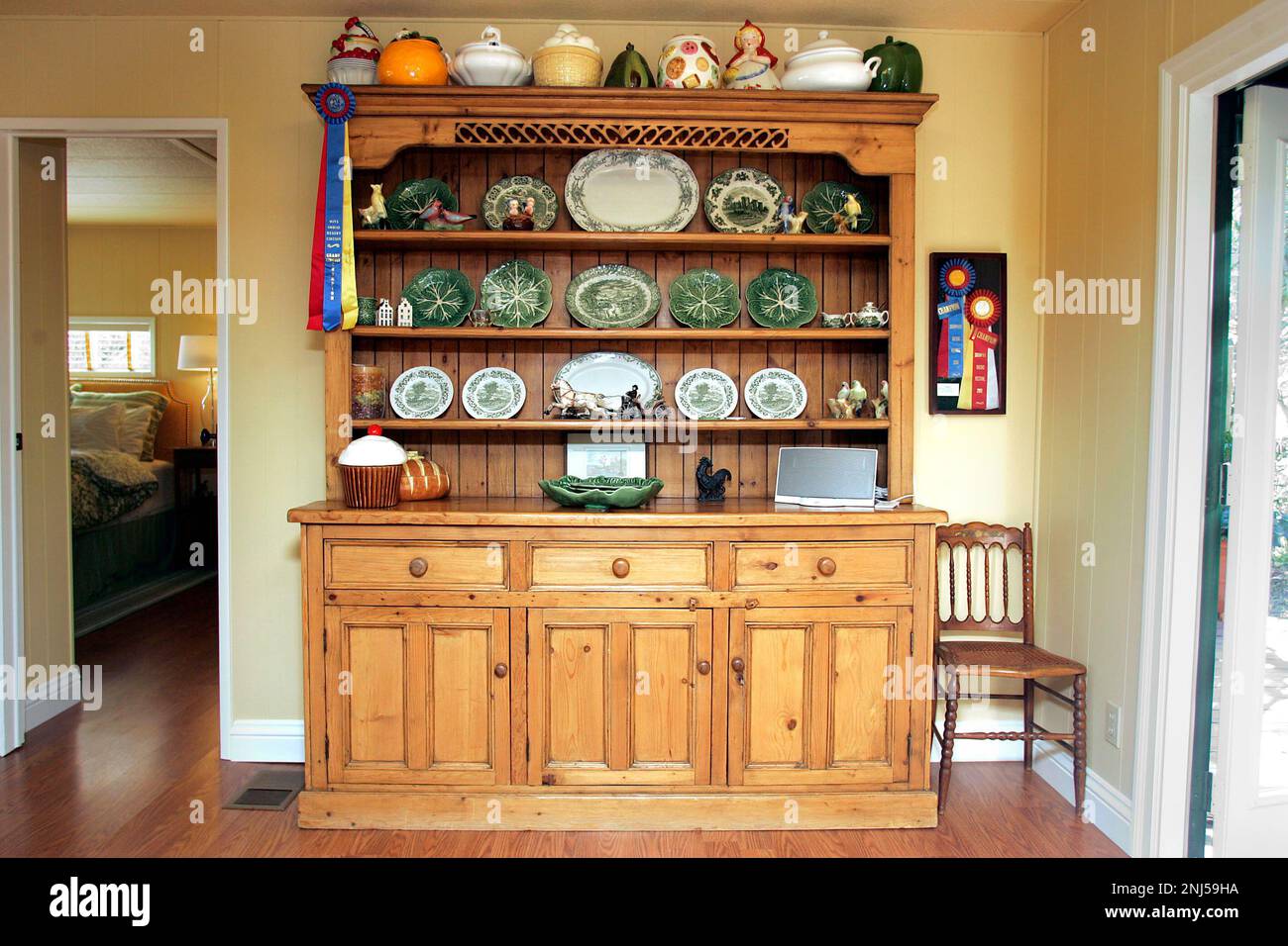 WOODSIDE DOUBLEWIDE LH 048.JPG Horse trainer John Bragg has a double ...