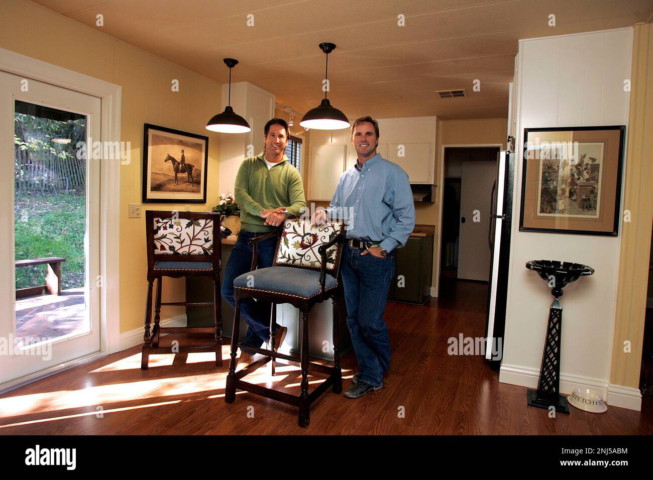 WOODSIDE DOUBLEWIDE LH 033.JPG Horse trainer John Bragg (right) has a ...