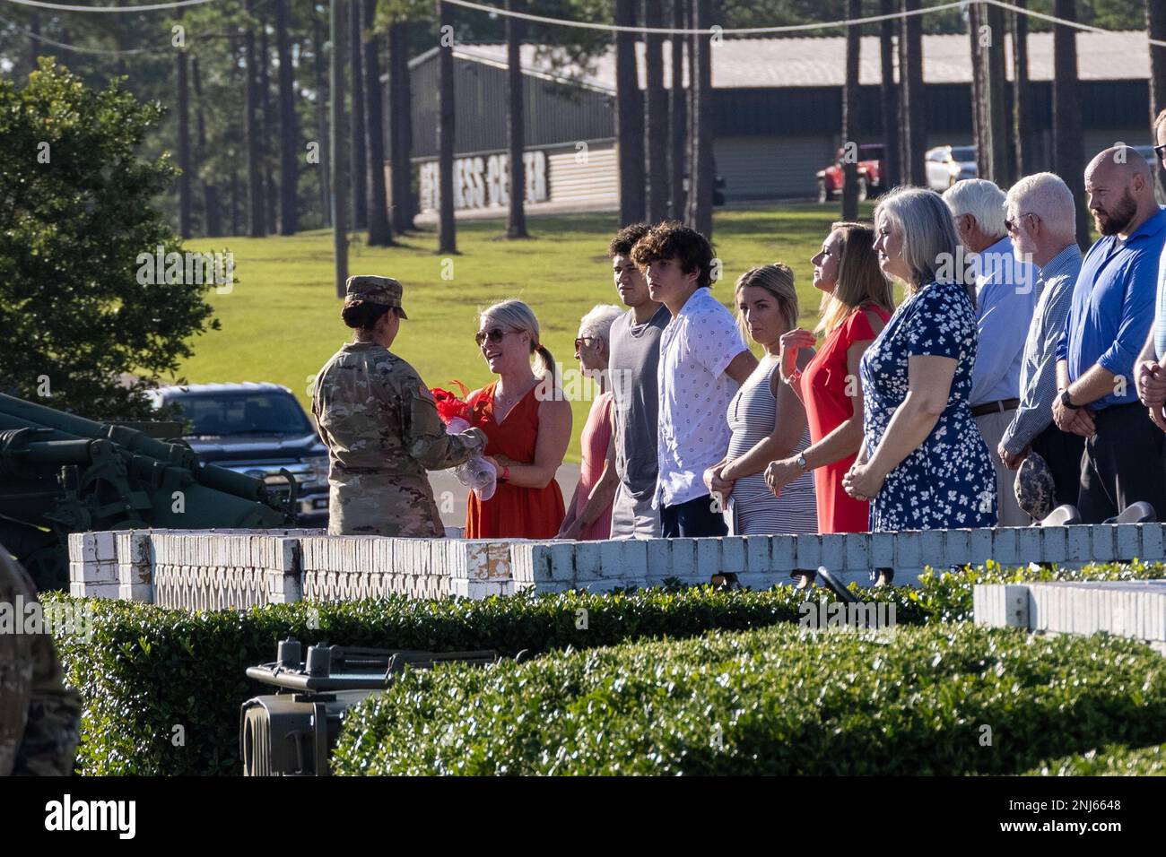 290th Military Police Brigade, U.S. Army Reserve, held a change of ...