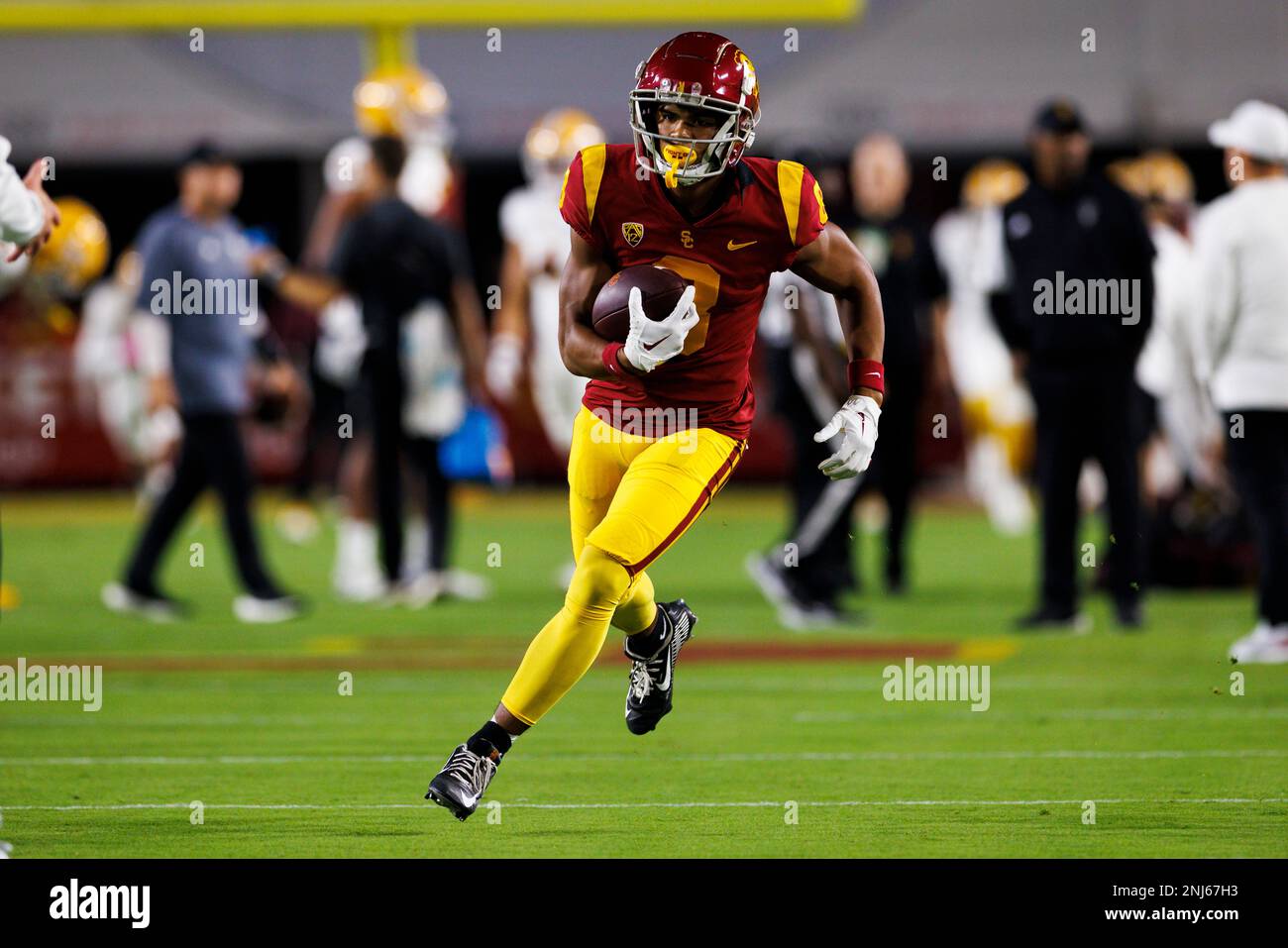 Southern Cal wide receiver CJ Williams (8) runs after the catch during ...