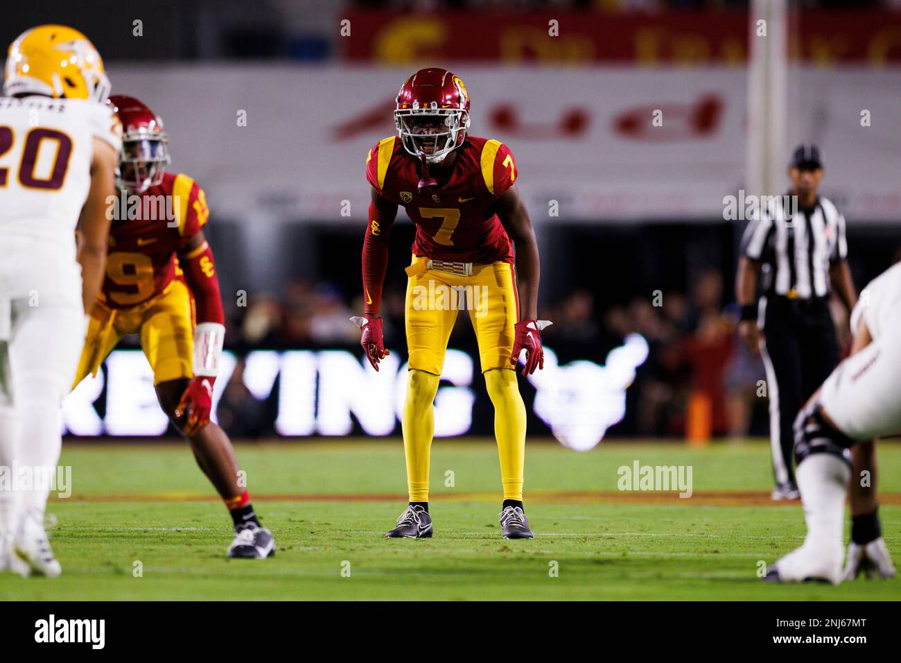 Southern Cal defensive back Calen Bullock (7) defends during the an ...